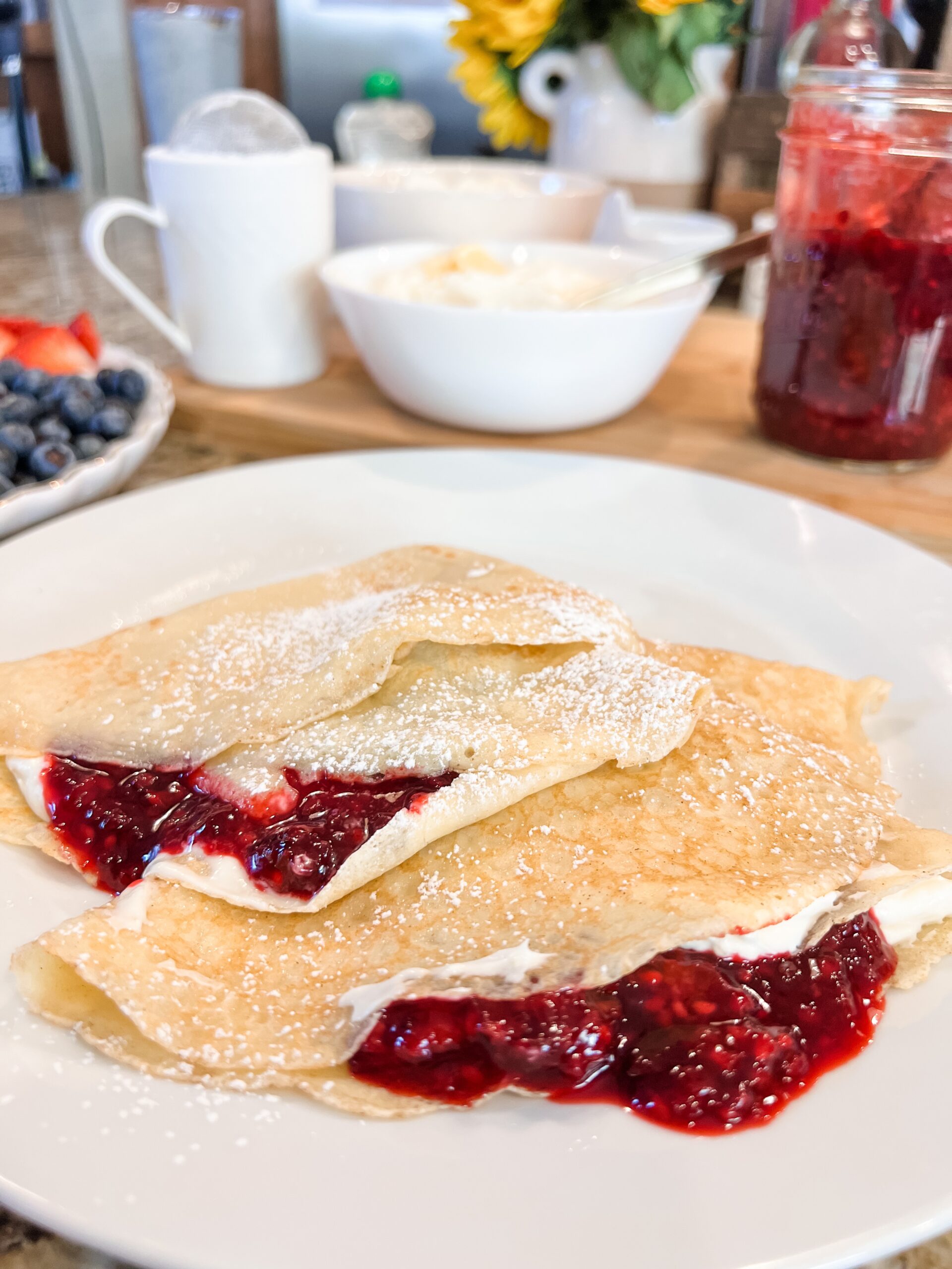 Blackberry Lemon Crêpes with fresh Blackberry Sauce – Passion and Poppies